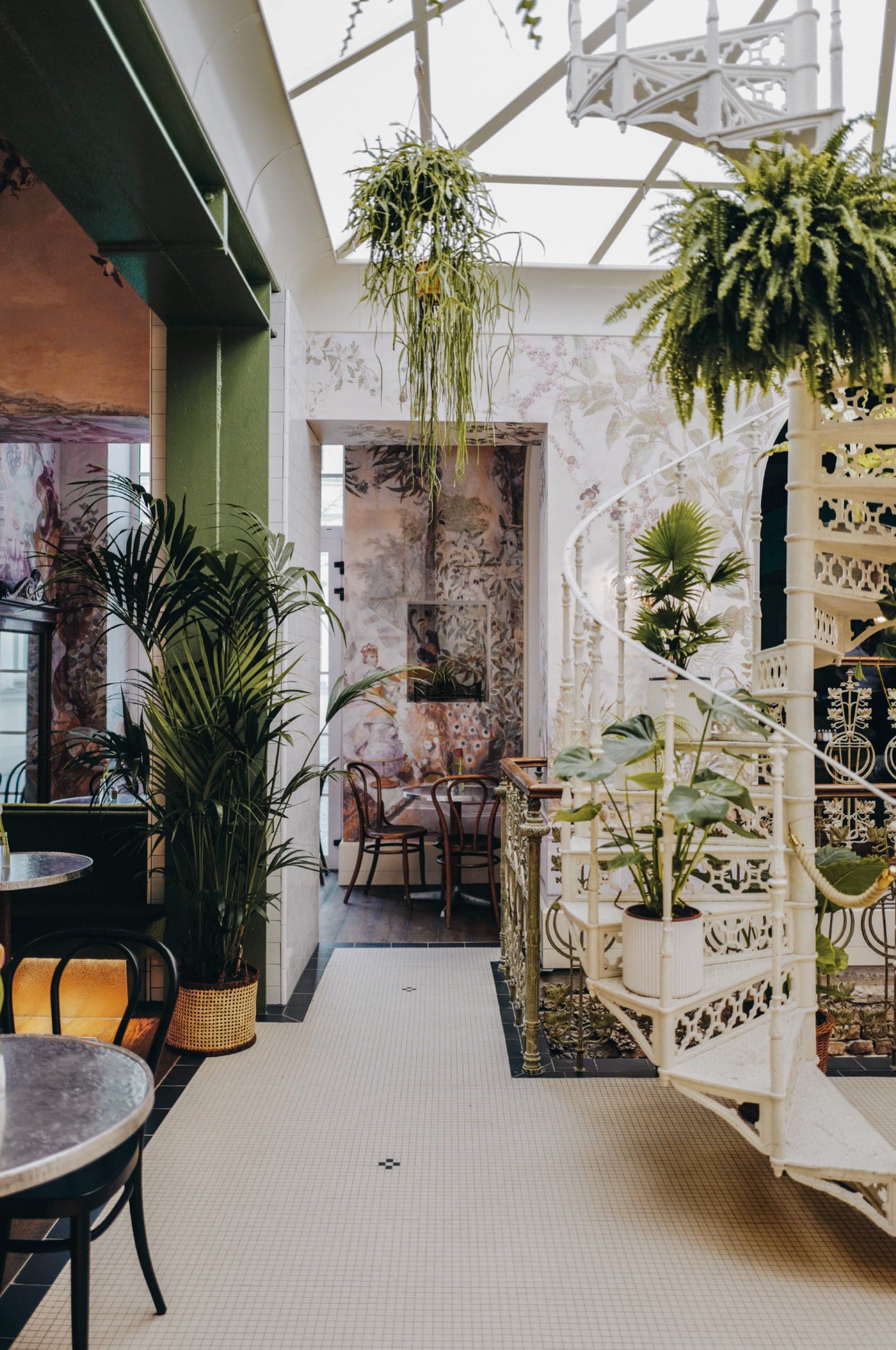 Adlerhof - Atelier Karasinski